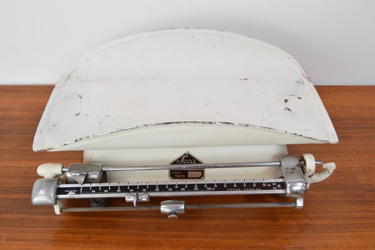 Hospital Infant Scale, Czechoslovakia, circa 1970's For Sale at 1stDibs