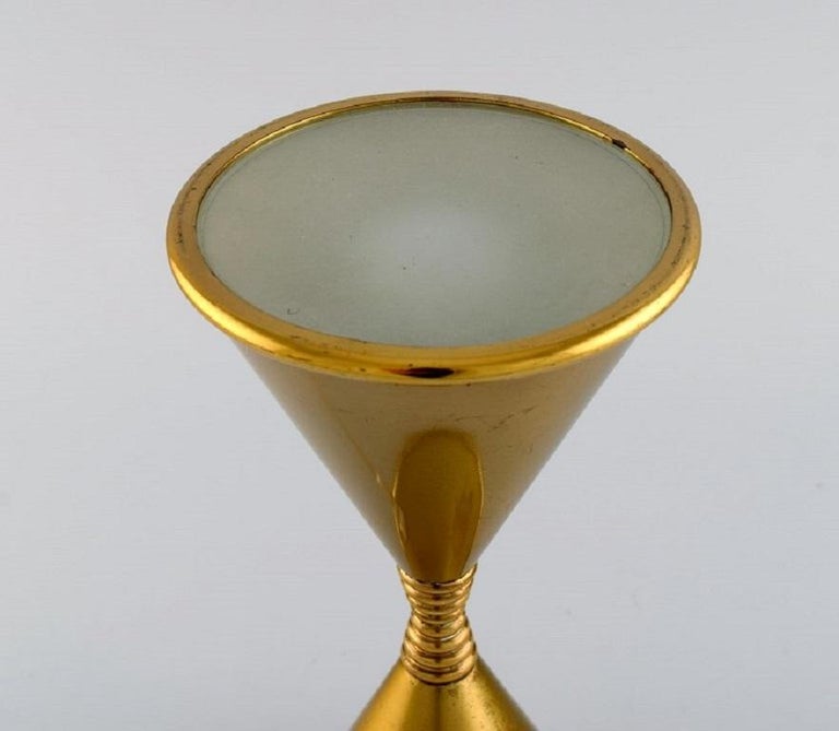Hourglass-shaped designer table lamp in brass. Mid-20th century. For ...