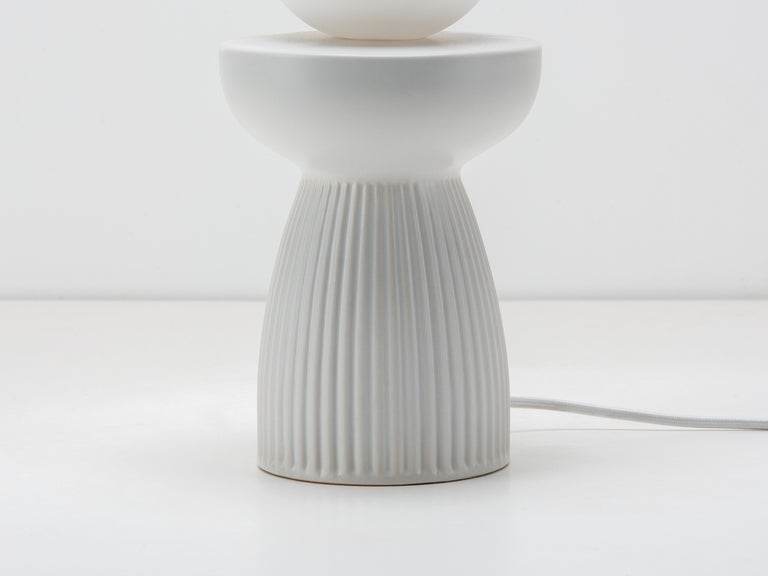 Houseof Sand White Ribbed Ceramic Table Lamp For Sale at 1stDibs