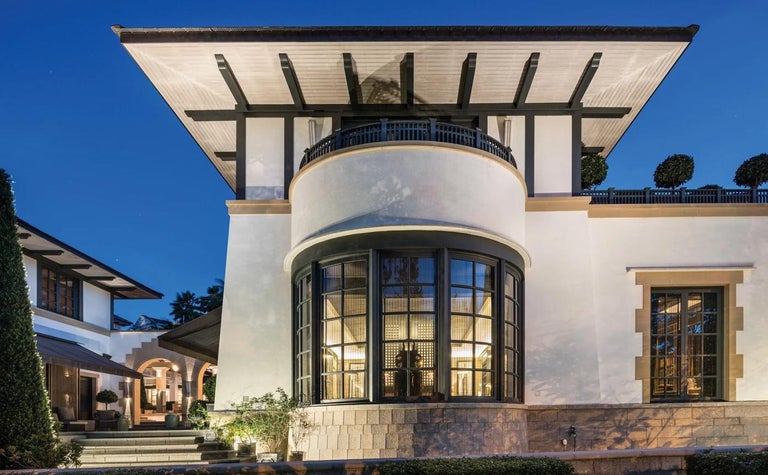 Houses Robert A.M. Stern Architects For Sale at 1stDibs