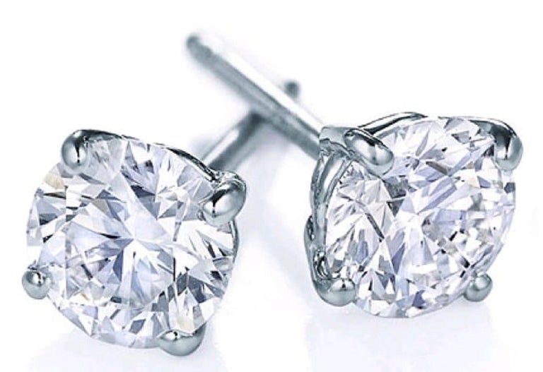 HRD Antwerp IGI Certified 5 Carat Round Brilliant Cut Diamond Studs For ...