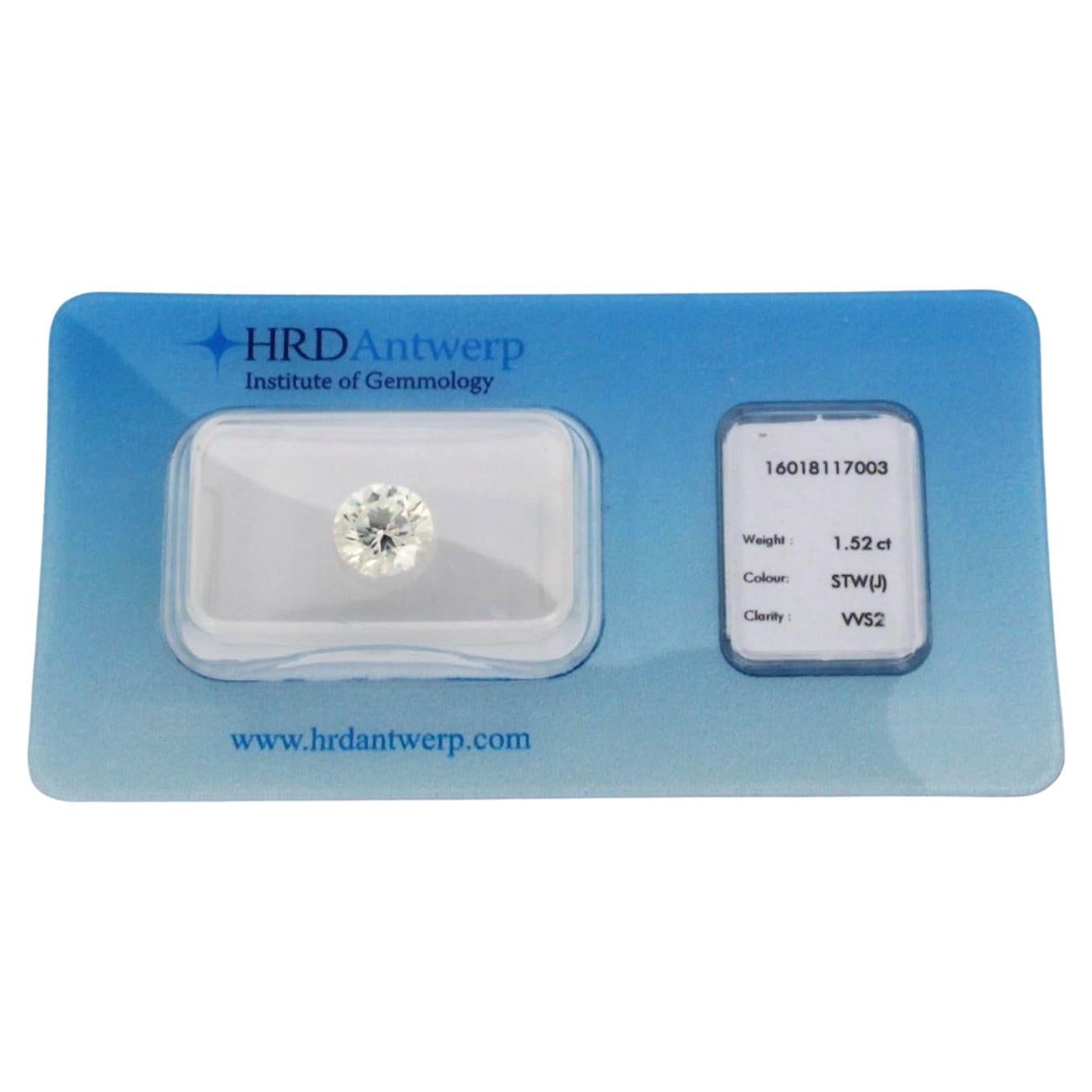 GIT Certified 4.29ct Cat's Eye Sillimanite, No treatment, 10.99x7.80x5.52 mm at 1stDibs