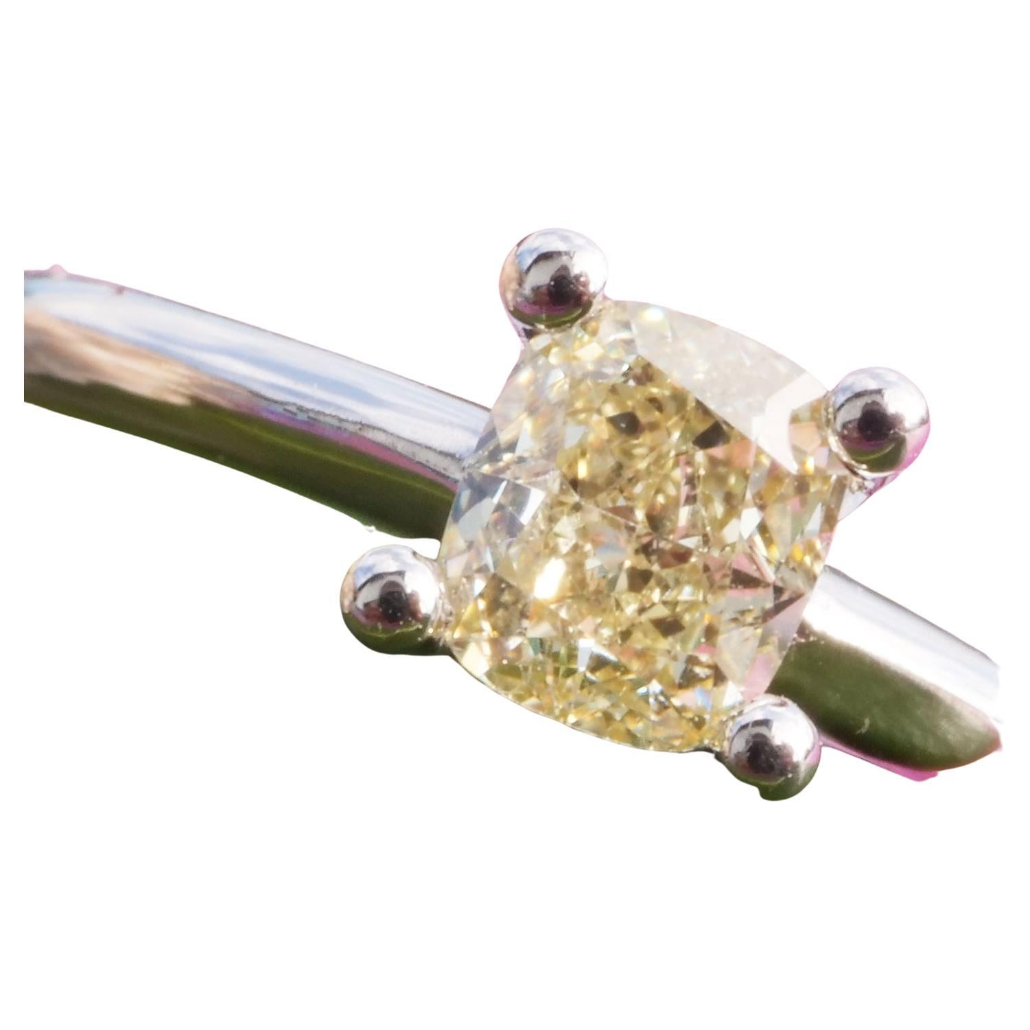 HRD Certified Fancy Yellow Diamond Ring 0.41ct VS Natural Color Made in ...