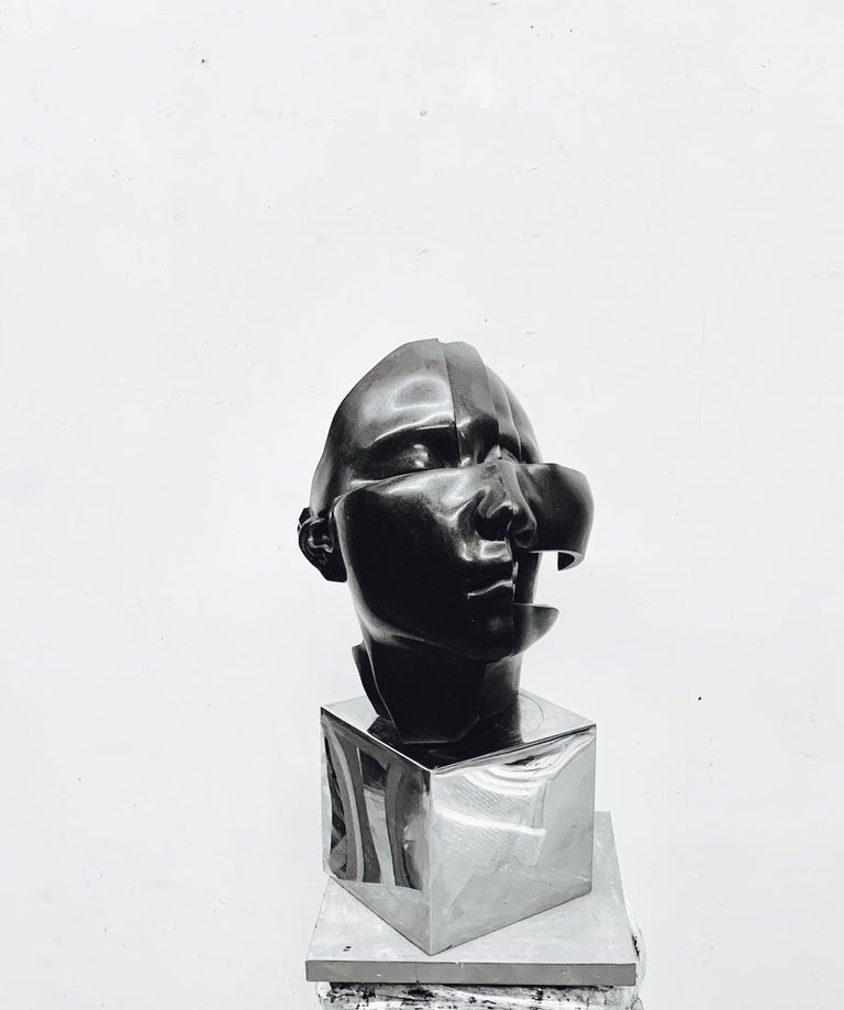 Hsu Yun Chin - Black Granite ＆Stainless Steel Sculpture "She", 2017 For ...