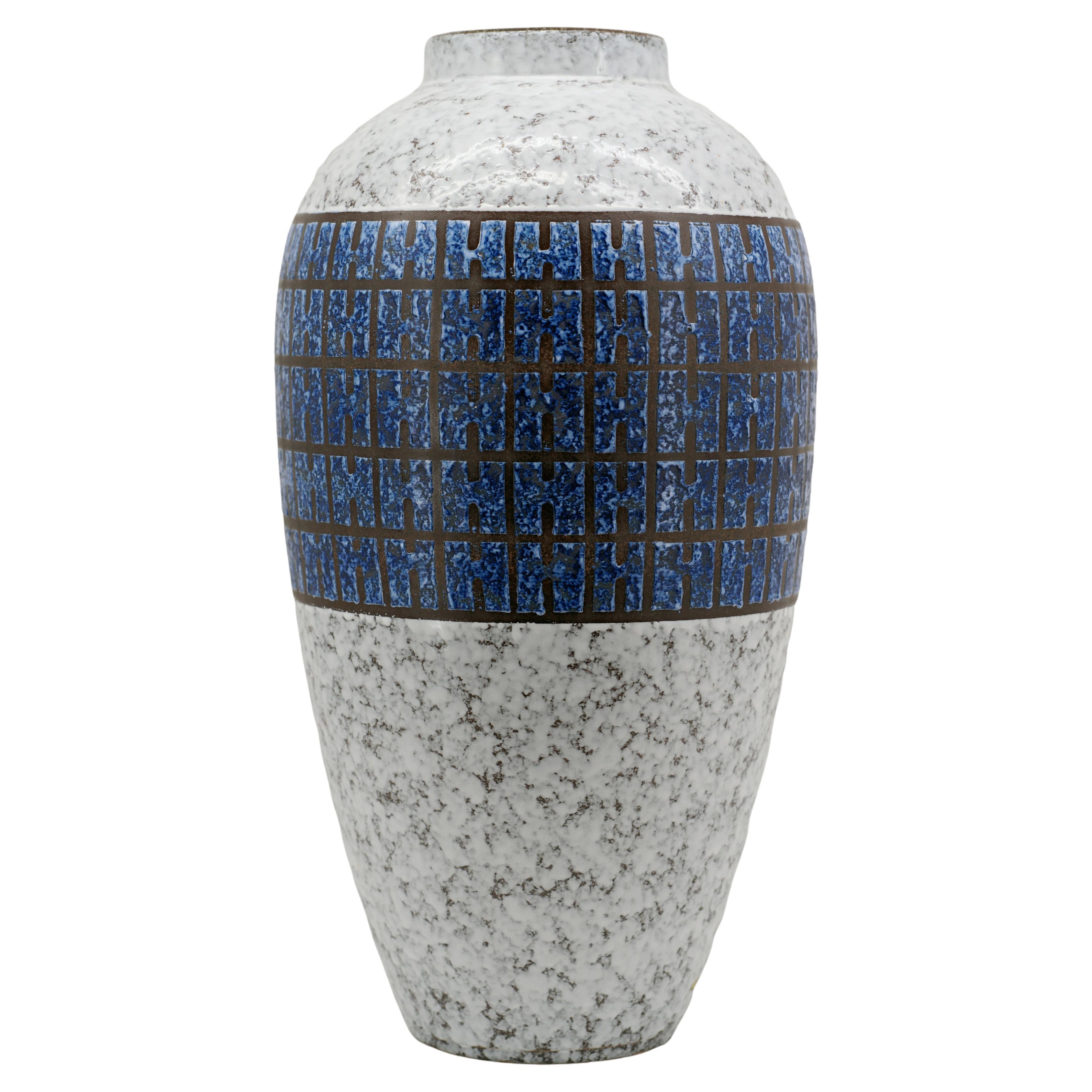 German Pottery - 110 For Sale at 1stDibs | germany pottery, pottery ...