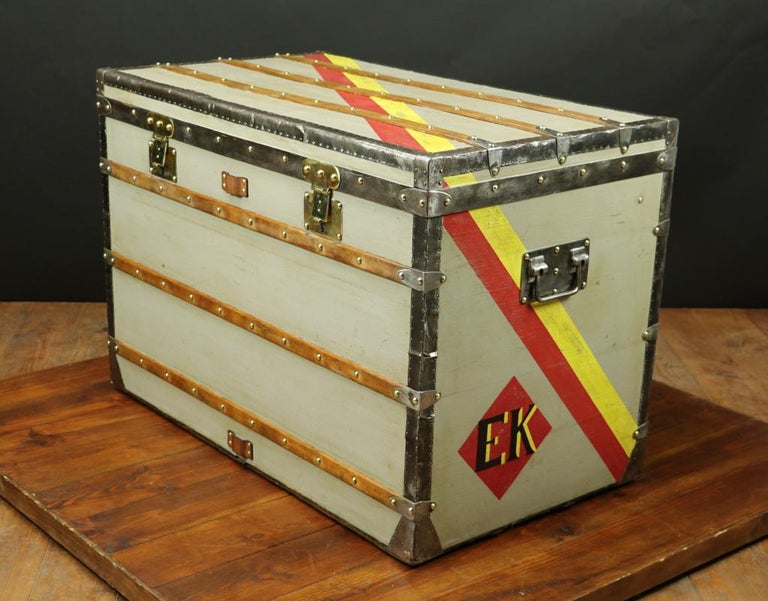 Huge Louis Vuitton Grey Trianon Canvas Trunk, 1880s at 1stDibs