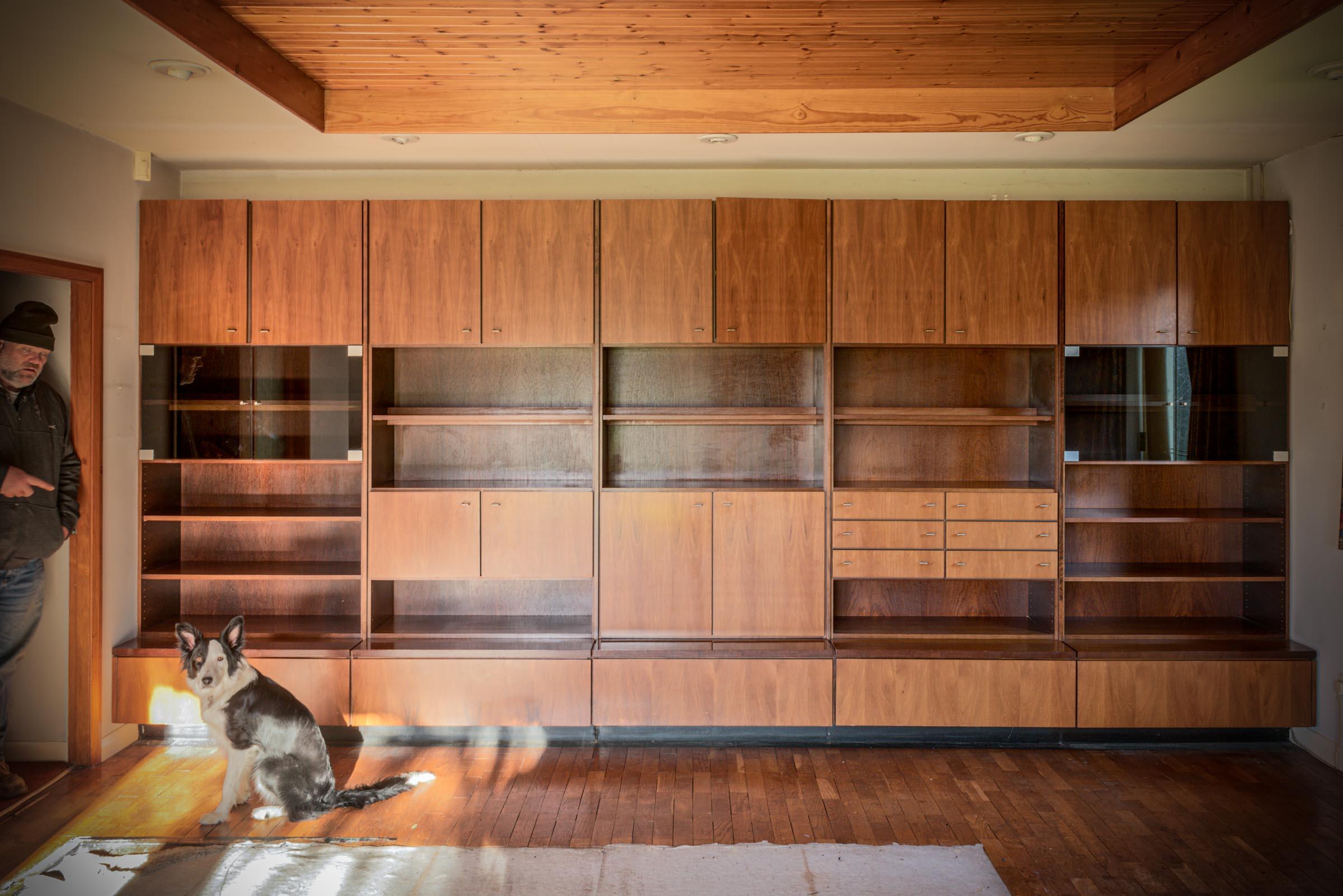 Hulsta Rosewood Lounge Wall at 1stDibs | rosewood wall unit, hulsta ...