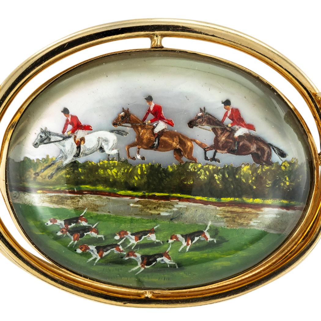 Hunting Scene Essex Crystal Gold Brooch For Sale at 1stDibs