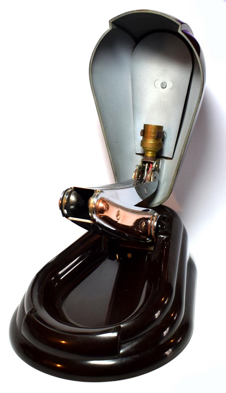Iconic 1930s Art Deco Streamline Lamp by Jumo at 1stDibs