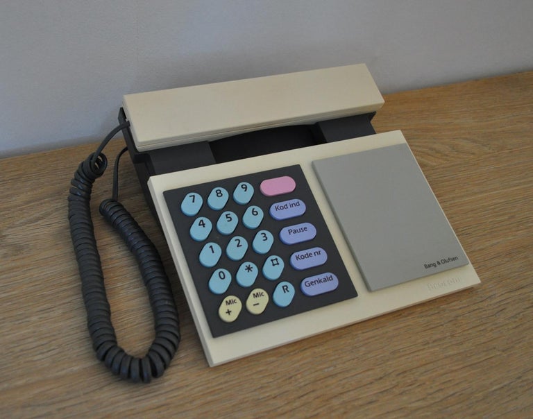 Iconic Beocom 1000 Telephone from 1986 by Bang and Olusfen at 1stDibs ...