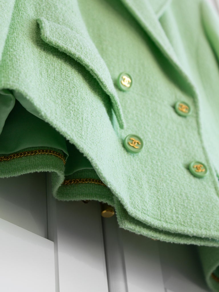 Iconic Chanel Vintage Princess Diana S/S 1997 Green Tweed CC 97P Jacket ...
