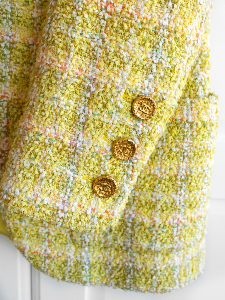 Iconic Chanel Vintage Spring 1994 Yellow Tweed Bra Shorts Jacket 94P ...