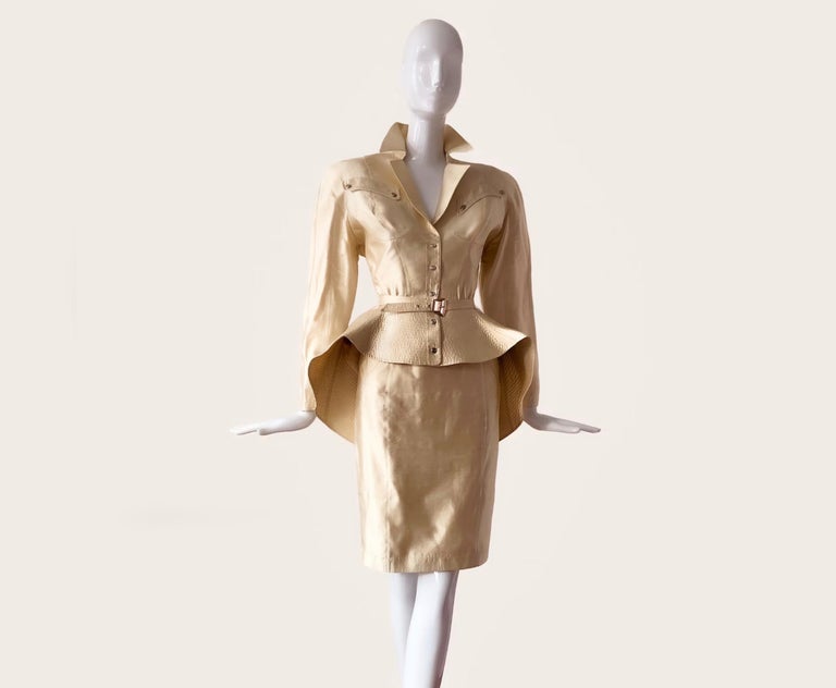 Iconic Thierry Mugler Ensemble SS 1996 Dramatic Sculptural Pure Silk Gold Suit For Sale at 1stDibs