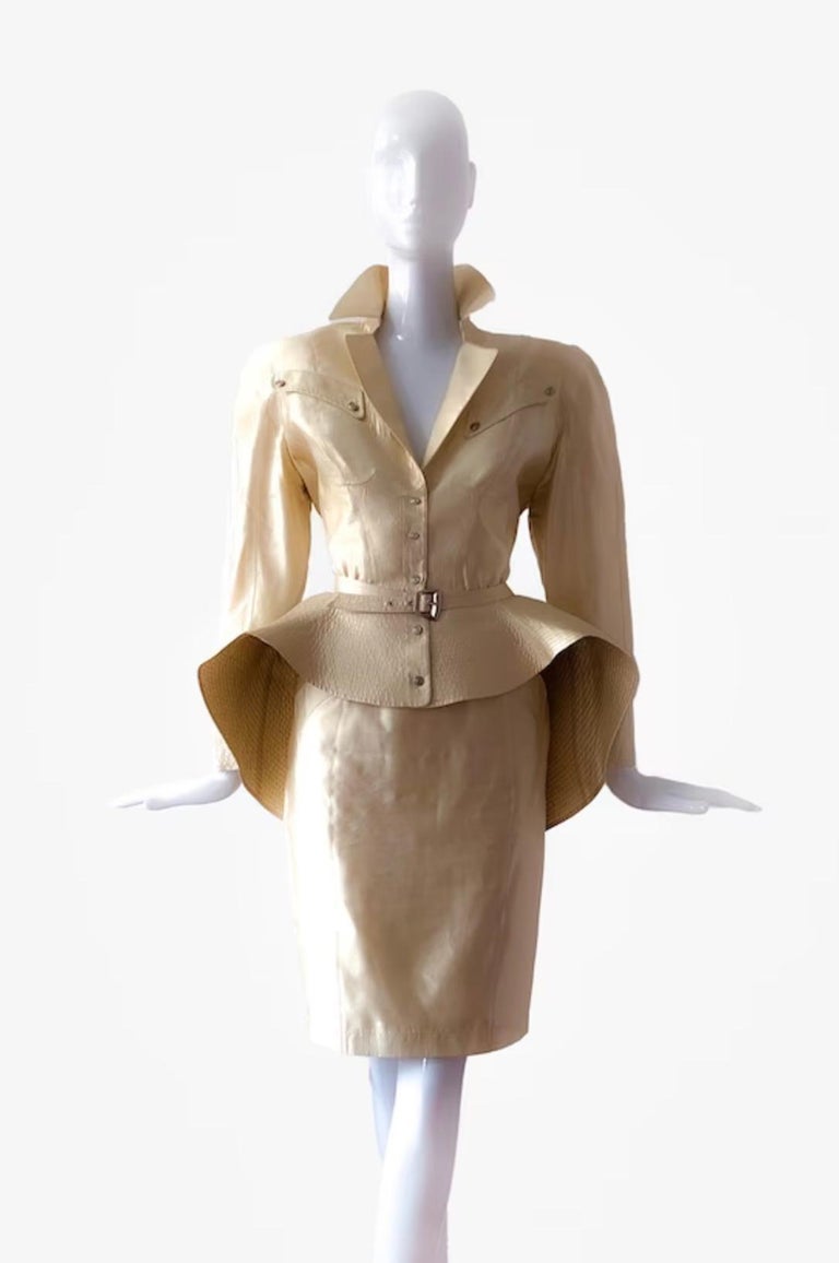 Iconic Thierry Mugler Ensemble SS 1996 Dramatic Sculptural Pure Silk Gold Suit For Sale at 1stDibs