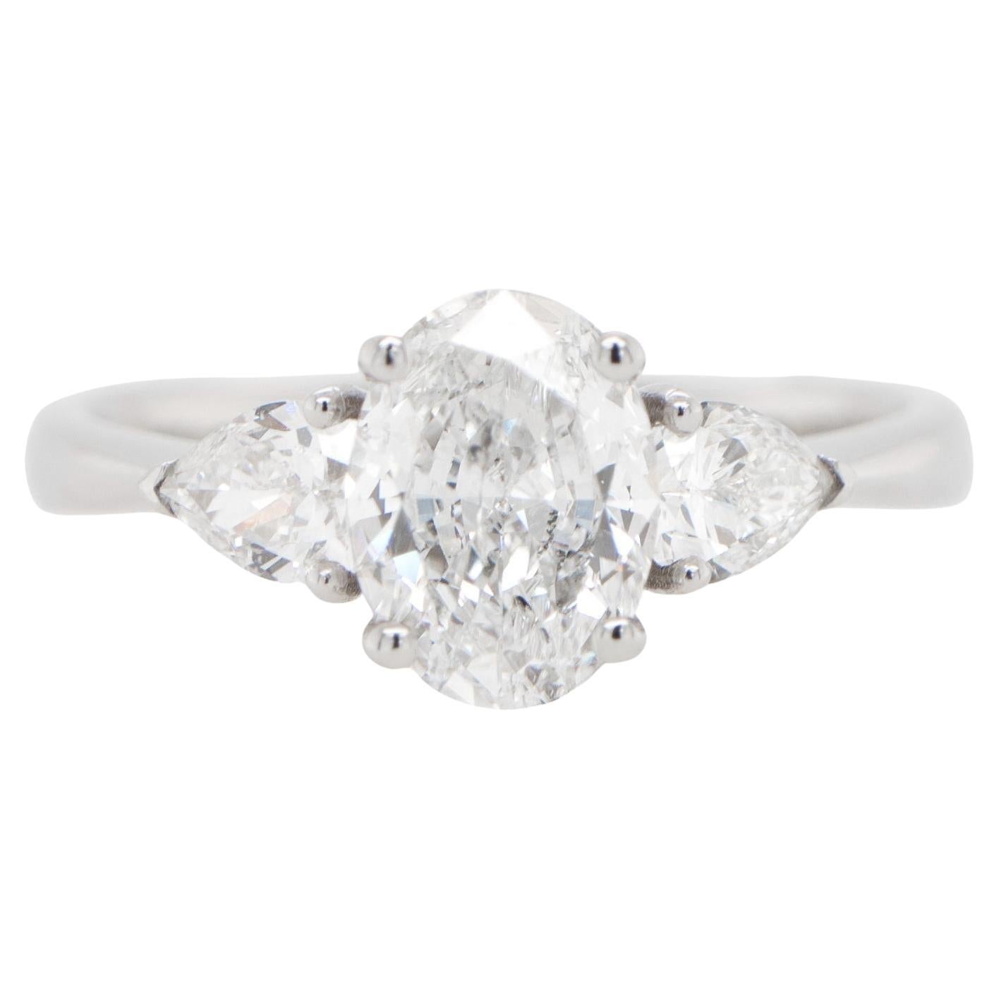 IDT Certified Oval Diamond Engagement Ring Two Side Diamonds 1.52 ...