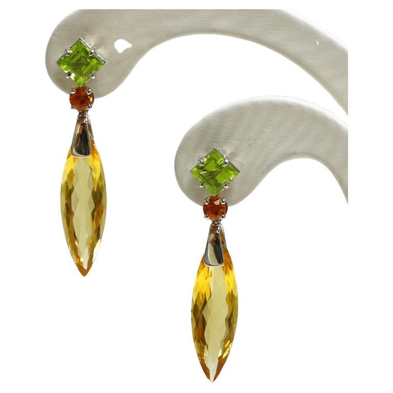 IGI 14K 14.30 Karat intensiver Beryll and Peridot Antike Tropfenohrringe im Art déco-Stil im ...