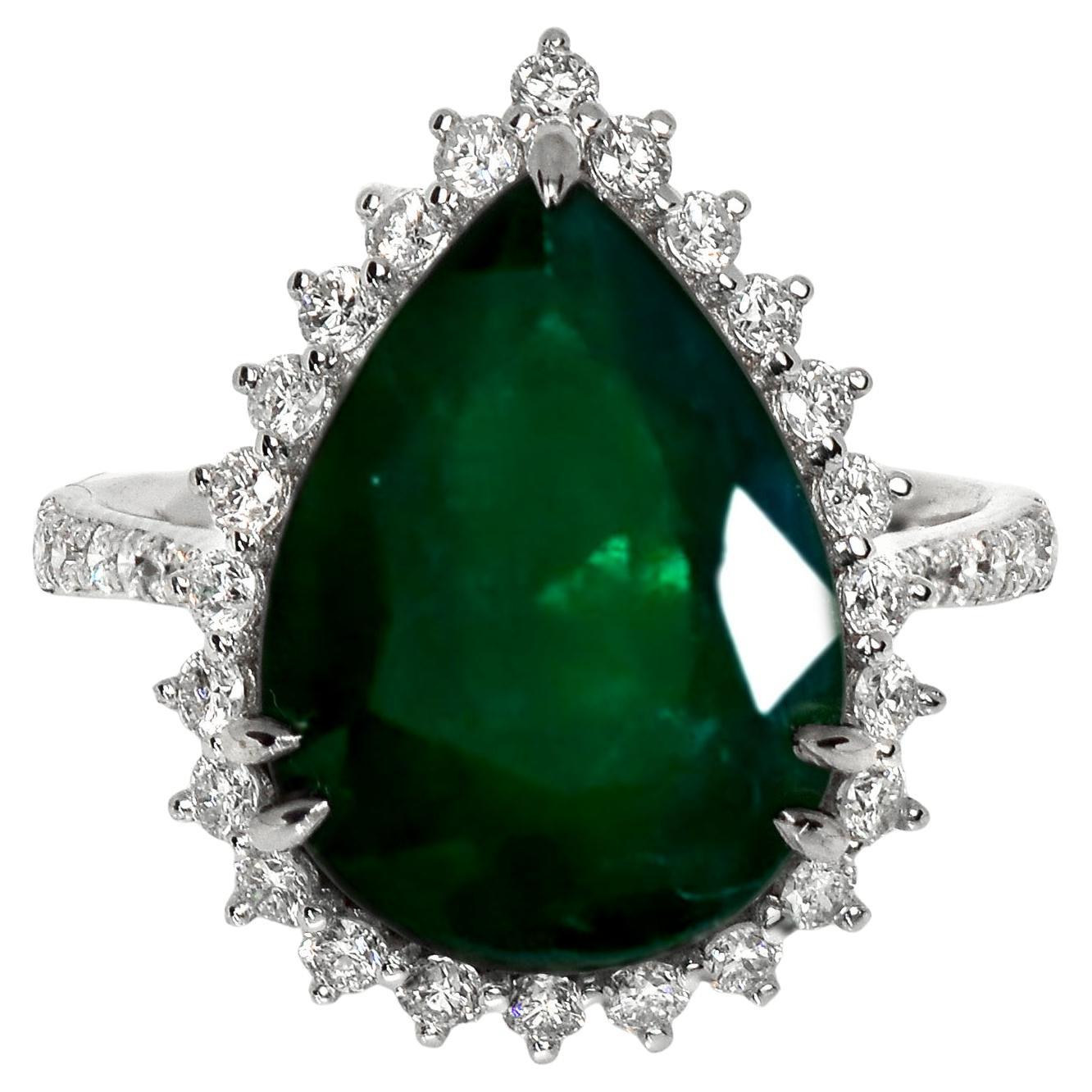 IGI 3.86 Ct 14K White Gold Colombia Color Emerald&Diamond Engagement Ring For Sale at 1stDibs