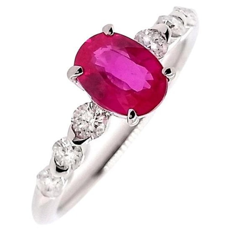 IGI Certified 1.13ct Natural Pink-Sapphire 0.32ct Natural Diamonds Platinum Ring For Sale at 1stDibs
