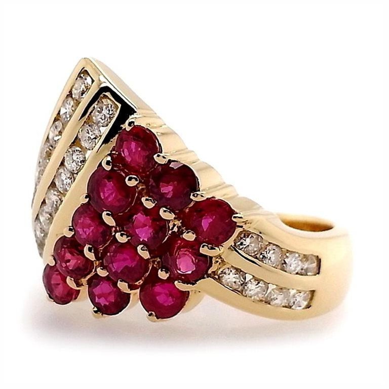 IGI Certified 1.85ct Natural Rubies and 0.65ct Natural Diamonds Gold ...