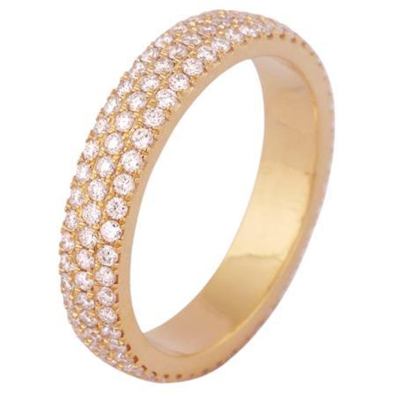 IGI Certified 18k Yellow Gold 0.9ct Natural Diamond F-VVS Eternity Band Ring For Sale at 1stDibs
