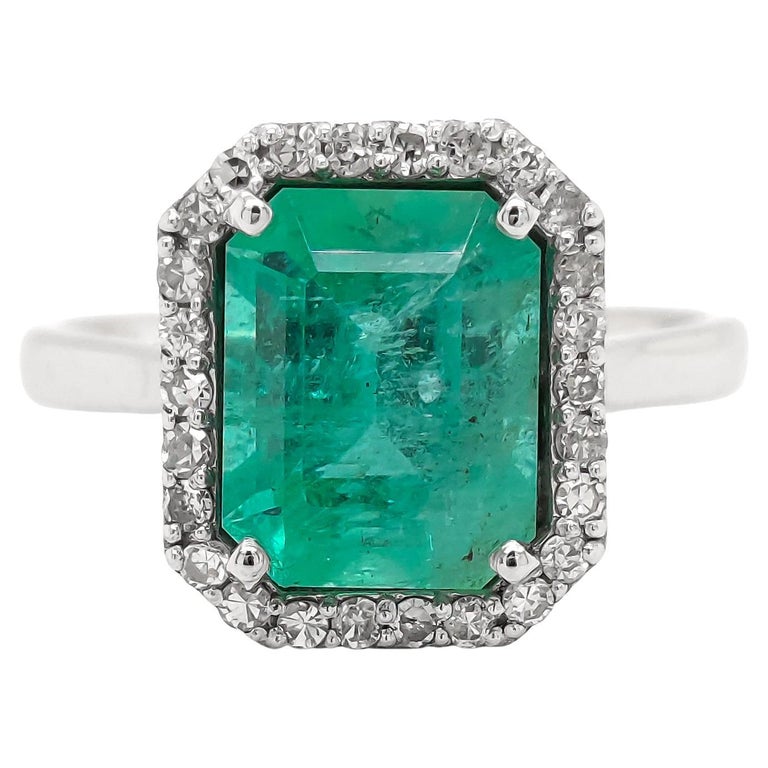 Émeraude naturelle certifiée IGI de 2,49 carats et diamant naturel de 0 ...