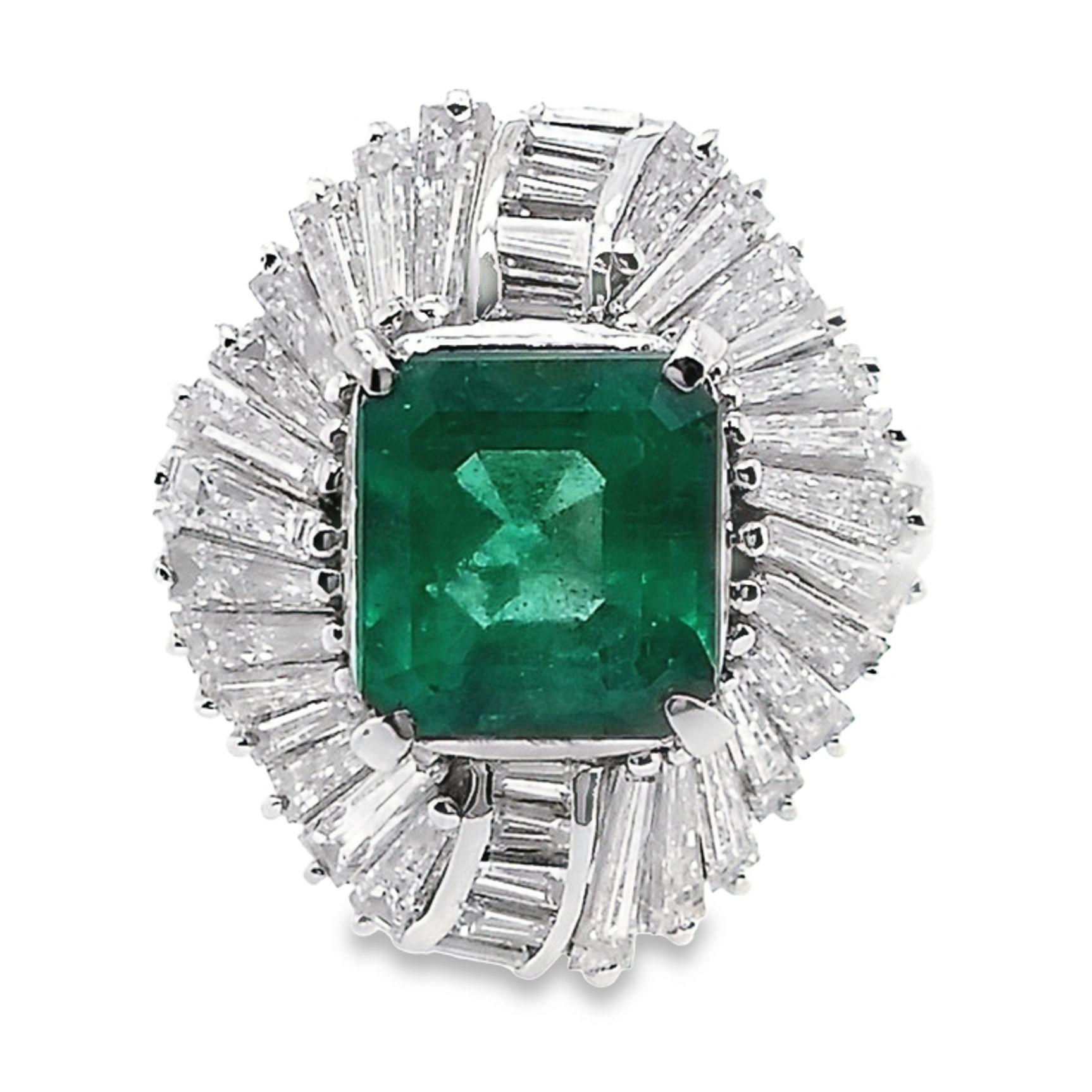 IGI Certified 3.13ct Not-Treated Colombia Emerald 2.40ct Diamonds Platinum Ring For Sale at 1stDibs