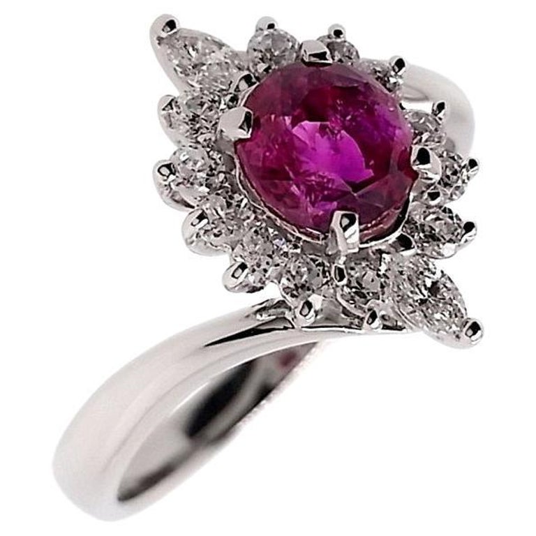 IGI Certified with 1.03ct Not-Treated Pink-Sapphire 0.21ct Natural Diamonds Ring For Sale at 1stDibs
