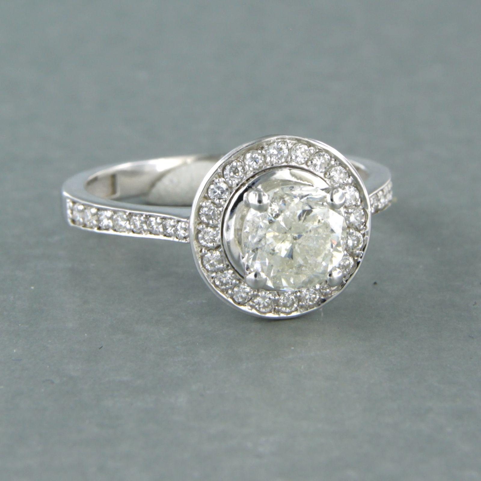 IGI JEWEL report Clusterring with brilliant cut diamonds up to 1.50ct ...
