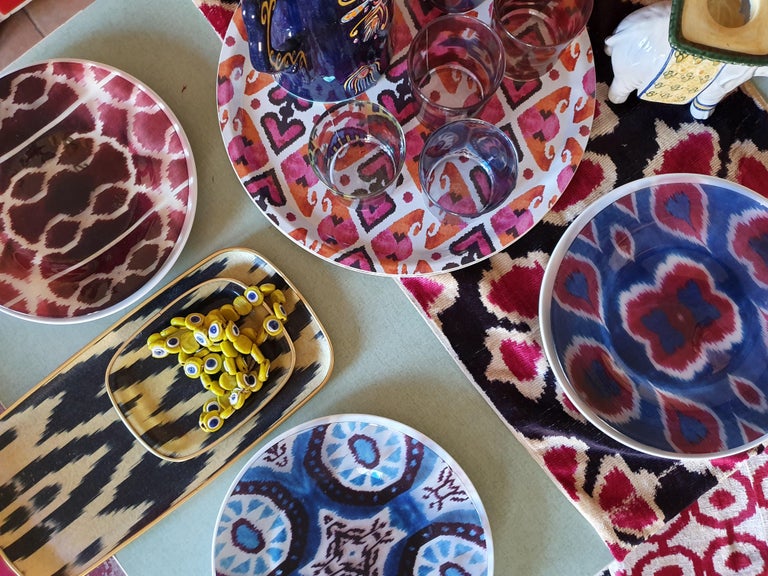 Ikat Glass Dinner Plates Set of 5 For Sale at 1stDibs