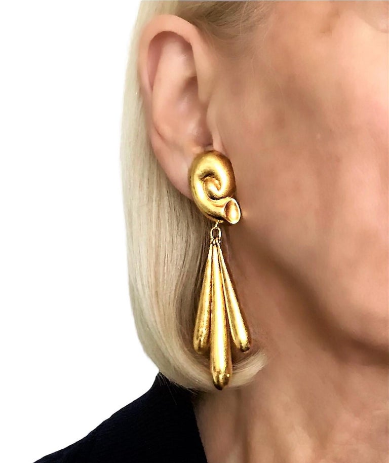 Ilias Lalaounis 18K Yellow Gold 3 7/16 Inch Extra Long Dangle Drop Earrings For Sale at 1stDibs