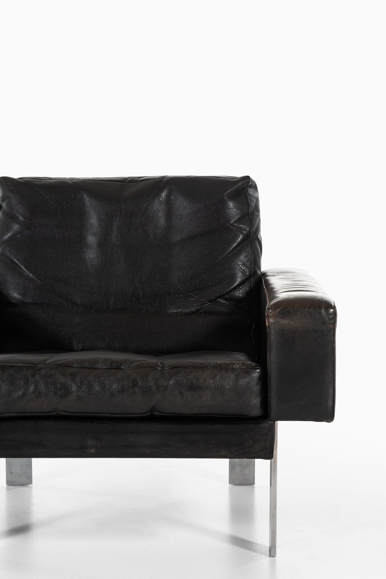 Illum Wikkelsø Easy Chair by Michael Laursen in Denmark For Sale at 1stDibs