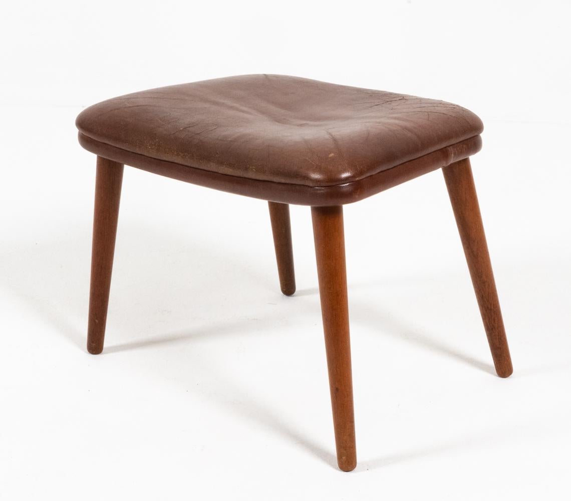 Illum Wikkelsø for Michael Laursen Model 91 Footstool For Sale at 1stDibs