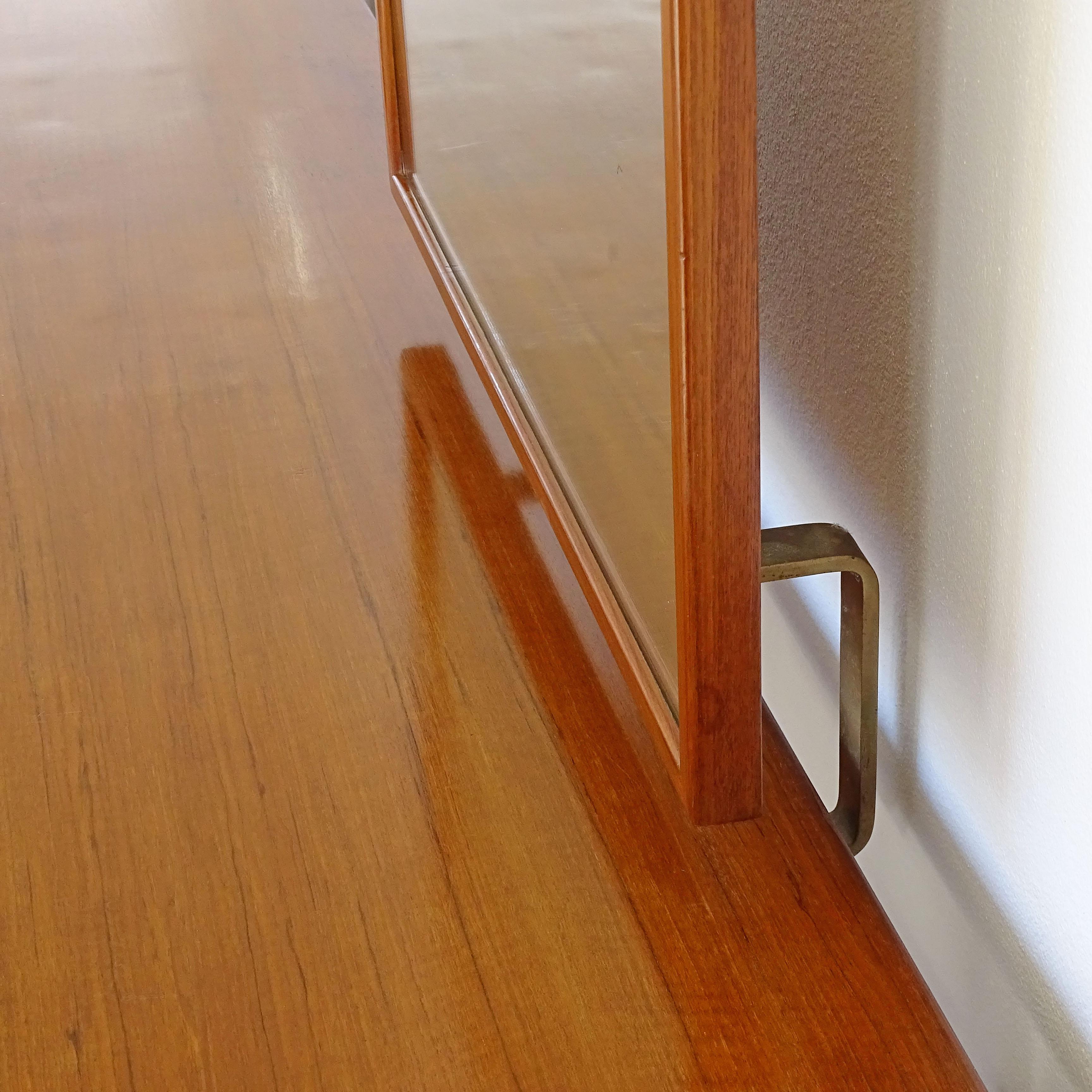 Ilmari Tapiovaara Vanity in Wood and Green Lacquer, Italy, 1960s at 1stDibs