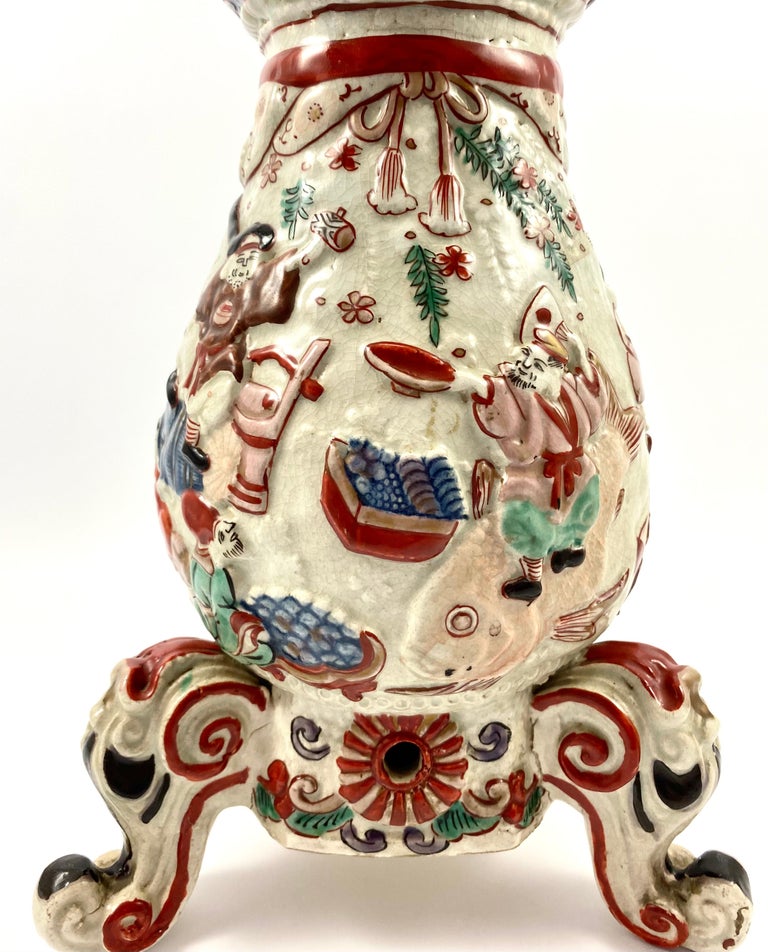Imari Coffee Pot and Cover, Japan, Late 17th Century, Edo Period For ...