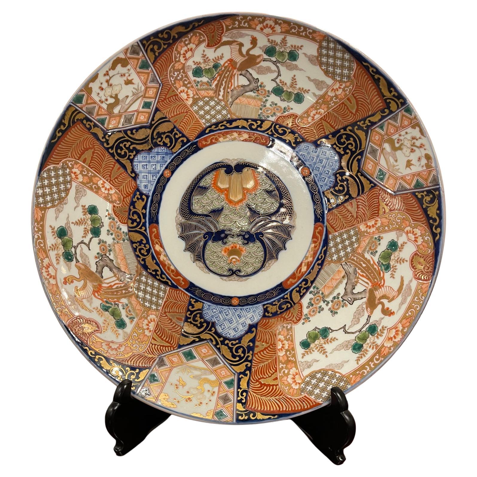 Japanese Imari Charger, Meiji Period, Late 19th Century For Sale at 1stDibs