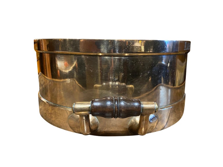 Imperial Standard Peck " County Of Derby " Bronze Measure by Bate Of ...