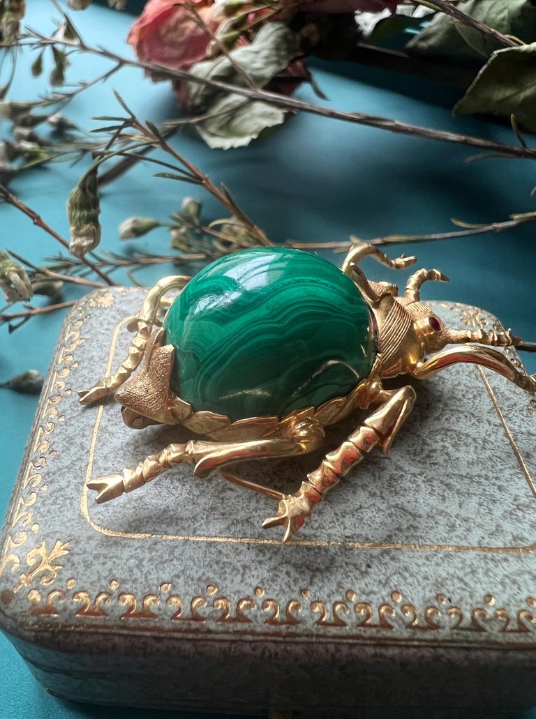 Important 18K gold Ruby malachite Scarab brooch For Sale at 1stDibs