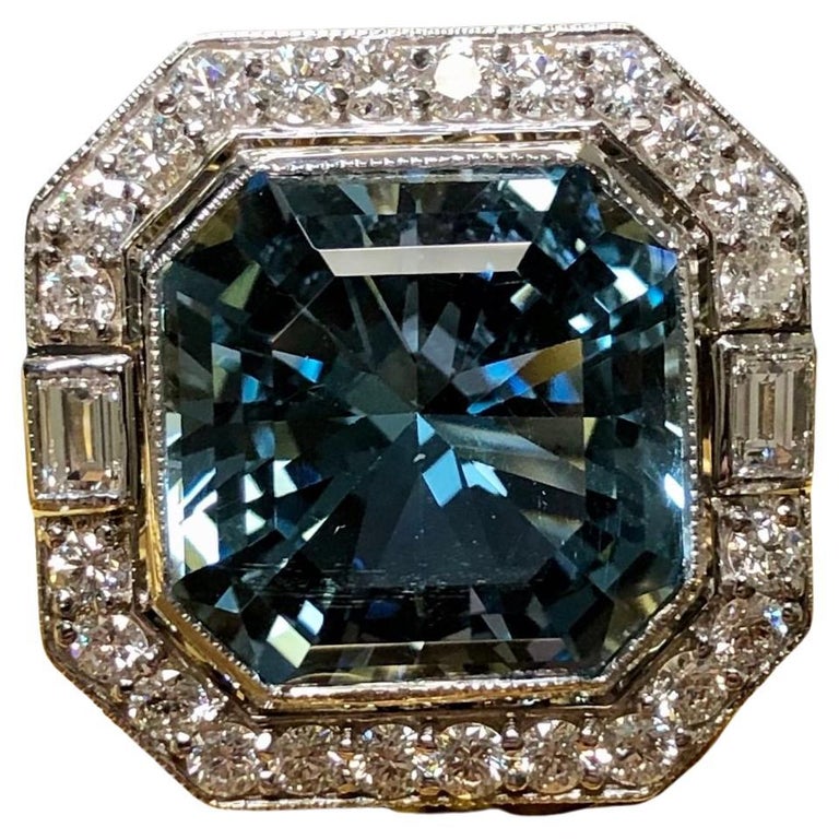 Important 18K Santa Maria Aquamarine Octagonal Diamond Ring For Sale at ...