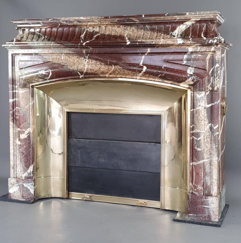 Important Louis XIV Fireplace With Acroterion In Campan Grand Mélange ...