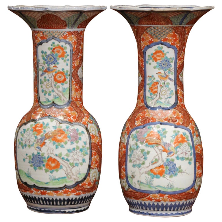Important Pair of 19th Century Japanese Porcelain Imari Vases with Bird ...