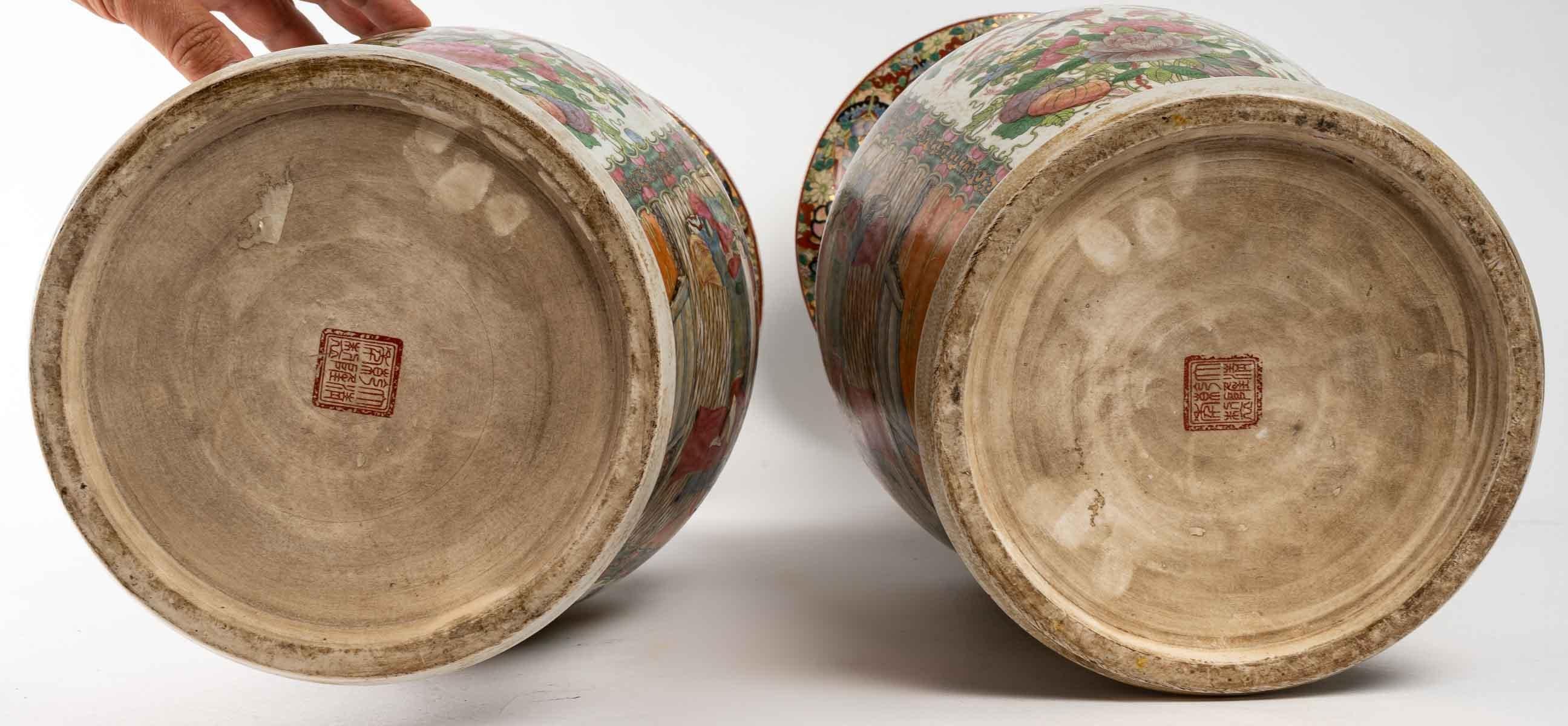 Important Pair of Canton Vases, China For Sale at 1stDibs