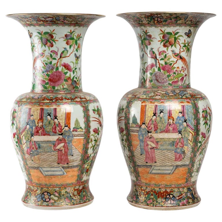 Important Pair of Canton Vases, China For Sale at 1stDibs