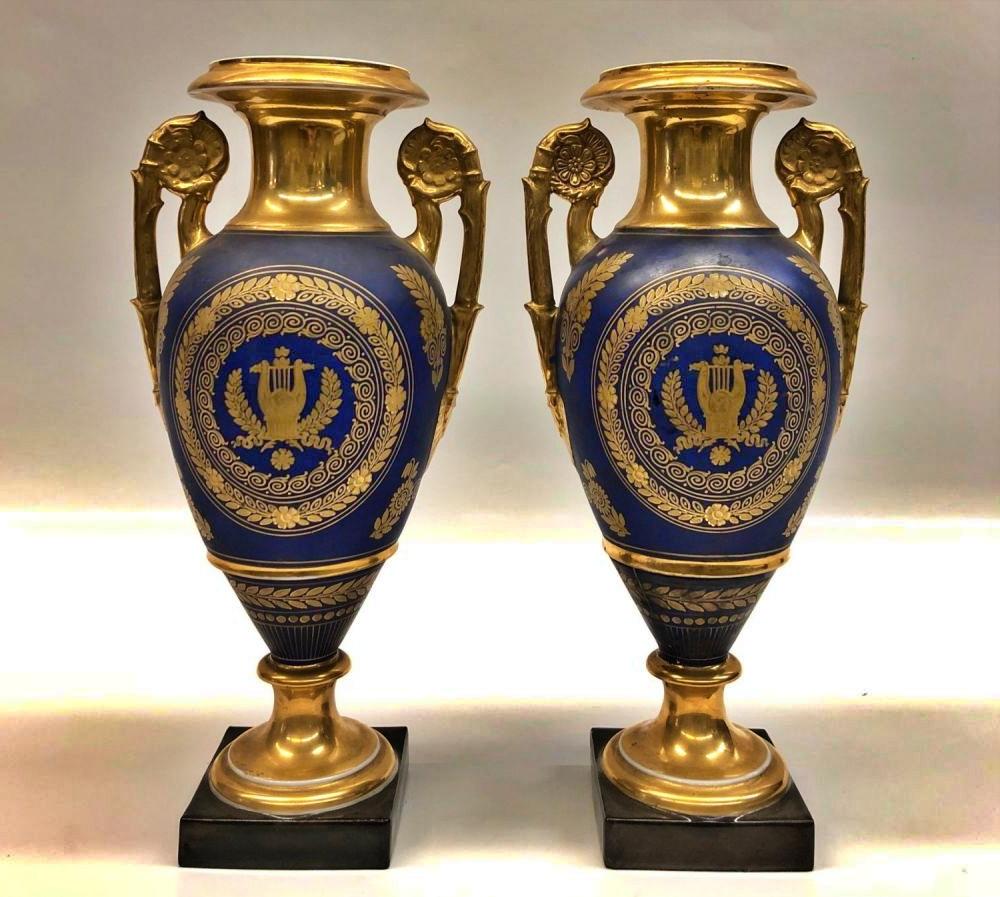 Important Pair of Vases Decorated with Gold France, Empire, Early 19th ...