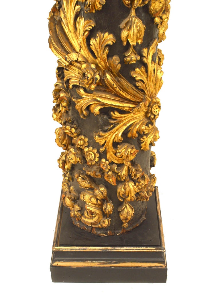 Set of 4 Italian Rococo Painted Carved Columns For Sale at 1stDibs