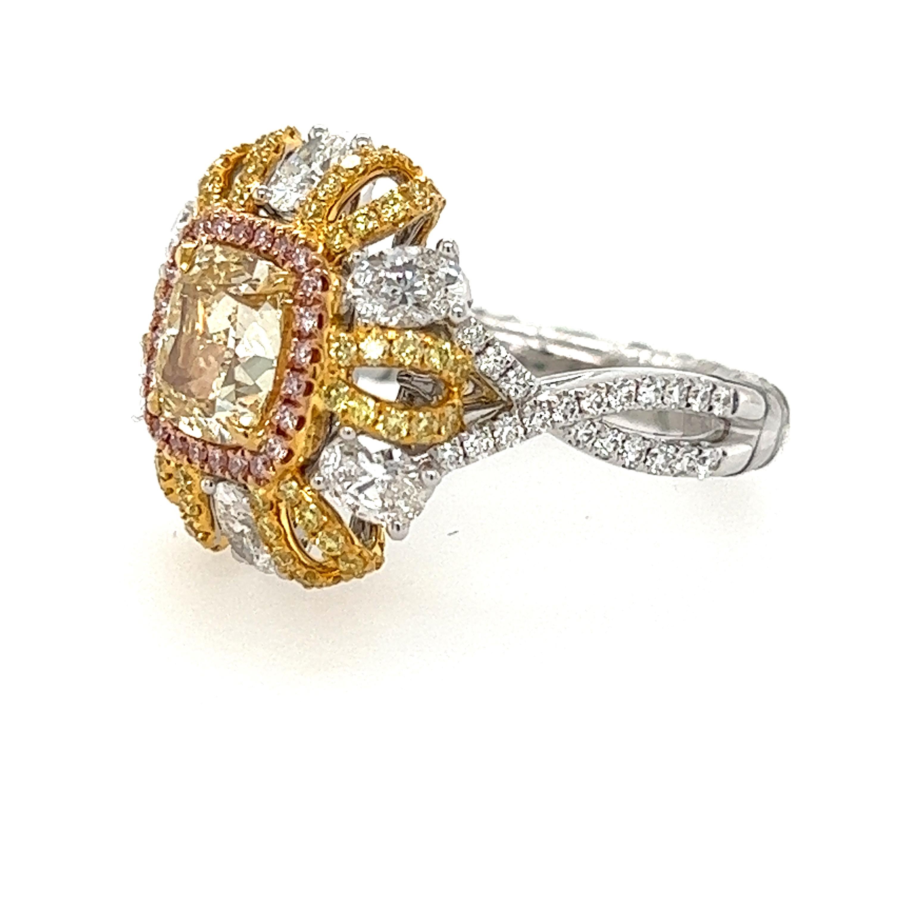 Important Yellow and Pink Diamond Ring For Sale at 1stDibs