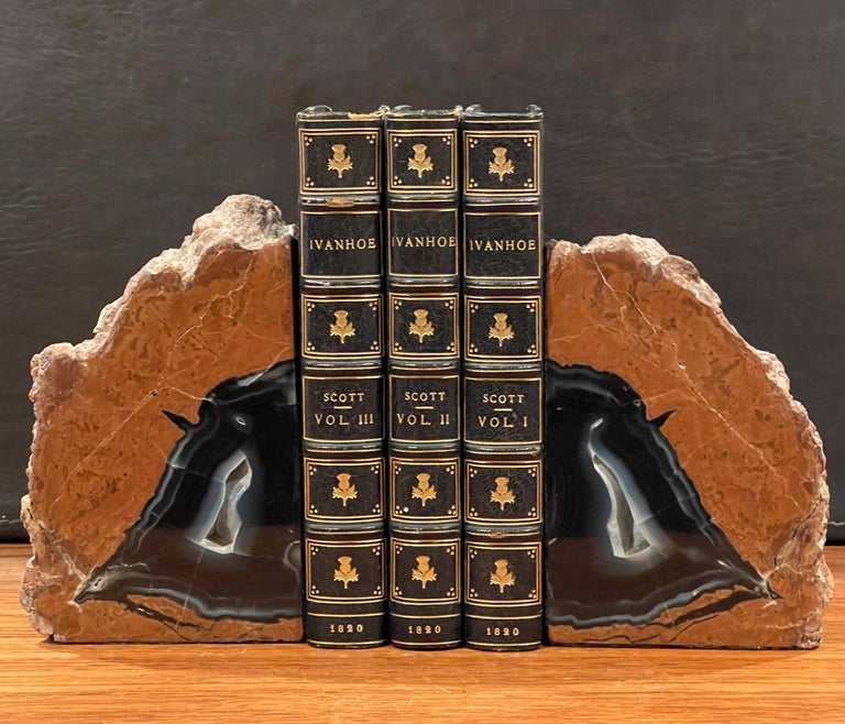 Impressive Pair of Banded Agate Bookends For Sale at 1stDibs