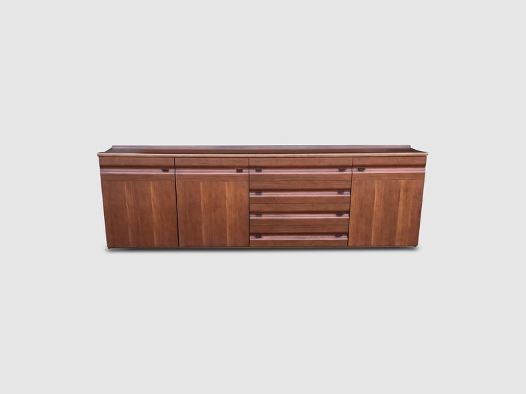Impressive Sculpted Walnut and Leather Credenza Gavina, Italy, 1970s ...