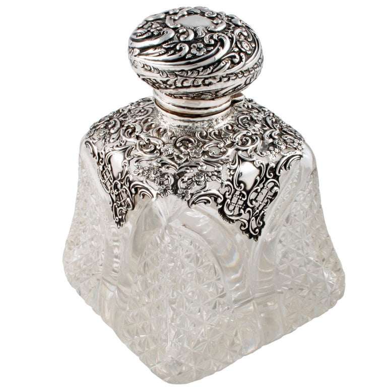 Impressive Victorian Perfume Bottle For Sale at 1stDibs
