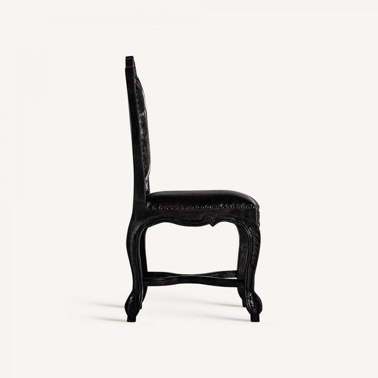 In-Stock Classic Style Dining Chairs in Goat Leather For Sale at 1stDibs