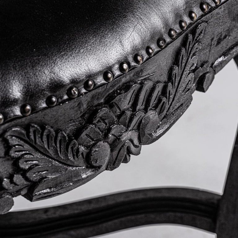 In-Stock Classic Style Dining Chairs in Goat Leather For Sale at 1stDibs